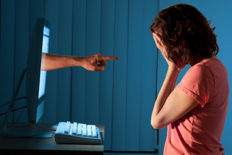 How to act in the face of cyberbullying